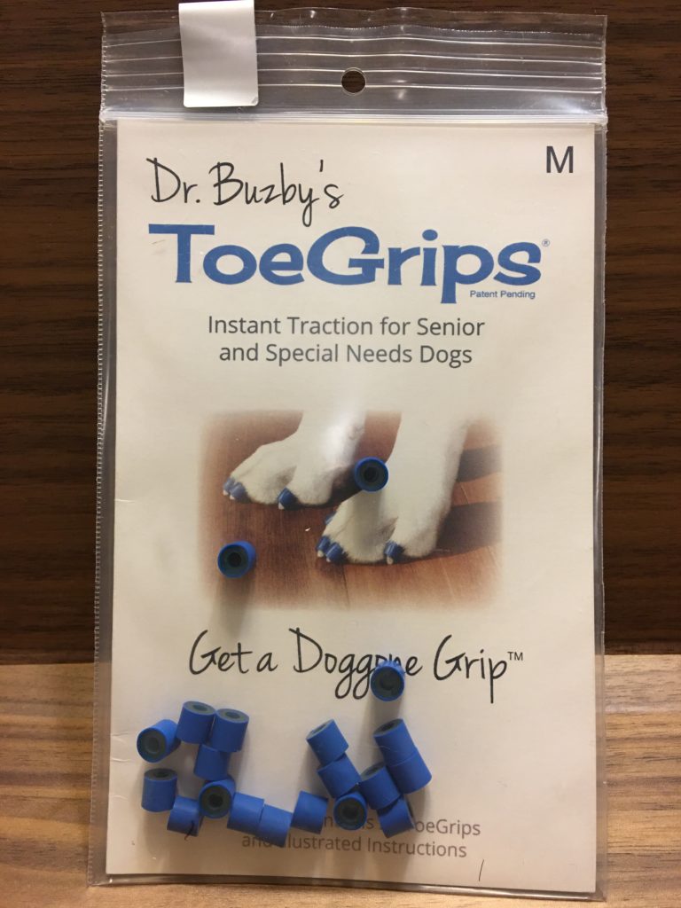 【Toe Grips トーグリップ】足が滑る犬の悩みはこれで解決！
